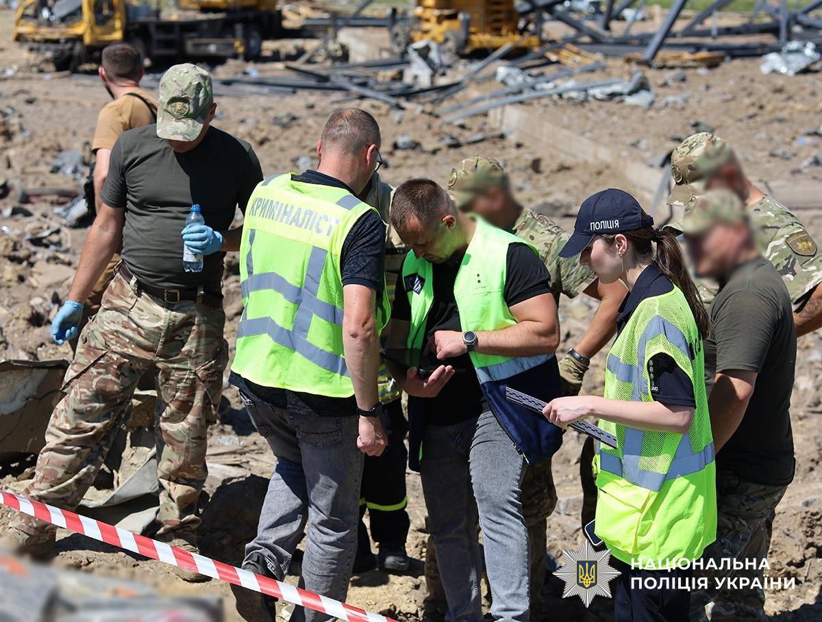 Enkorr: Свіжий погляд на енергетику - Новини - Три АЗС на Житомирщині пошкоджено через детонацію ...